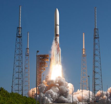 SpaceX | Falcon 9 Block 5 | NROL-105